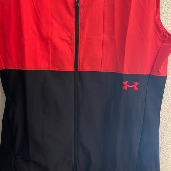 Under Armour | Other | Mens Fitted Vest | Poshmark